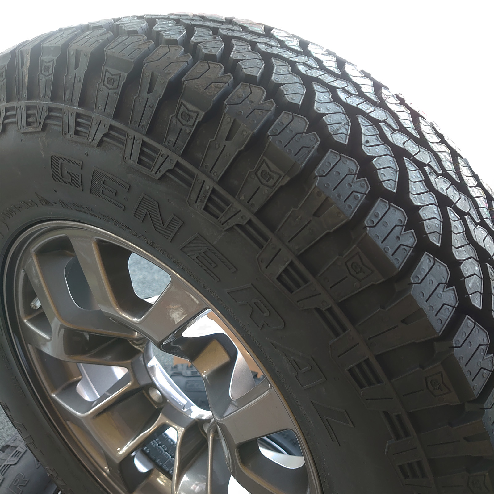 Autohaus Fürst Onlineshop - General Tire GRABBER AT3 with or without ...